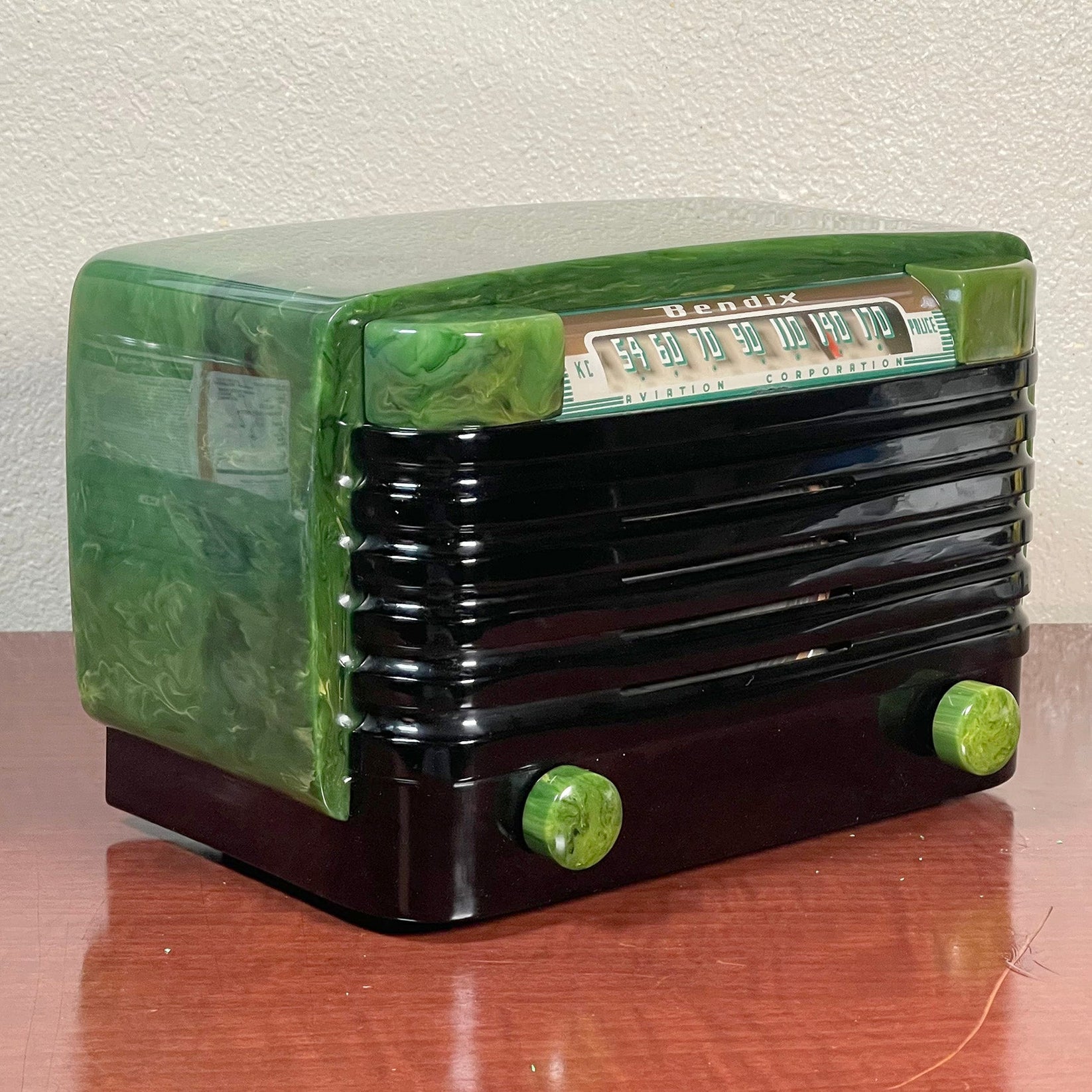Bendix 526C Catalin Radio- Green Swirl – Catalin Store- Catalin Radio ...